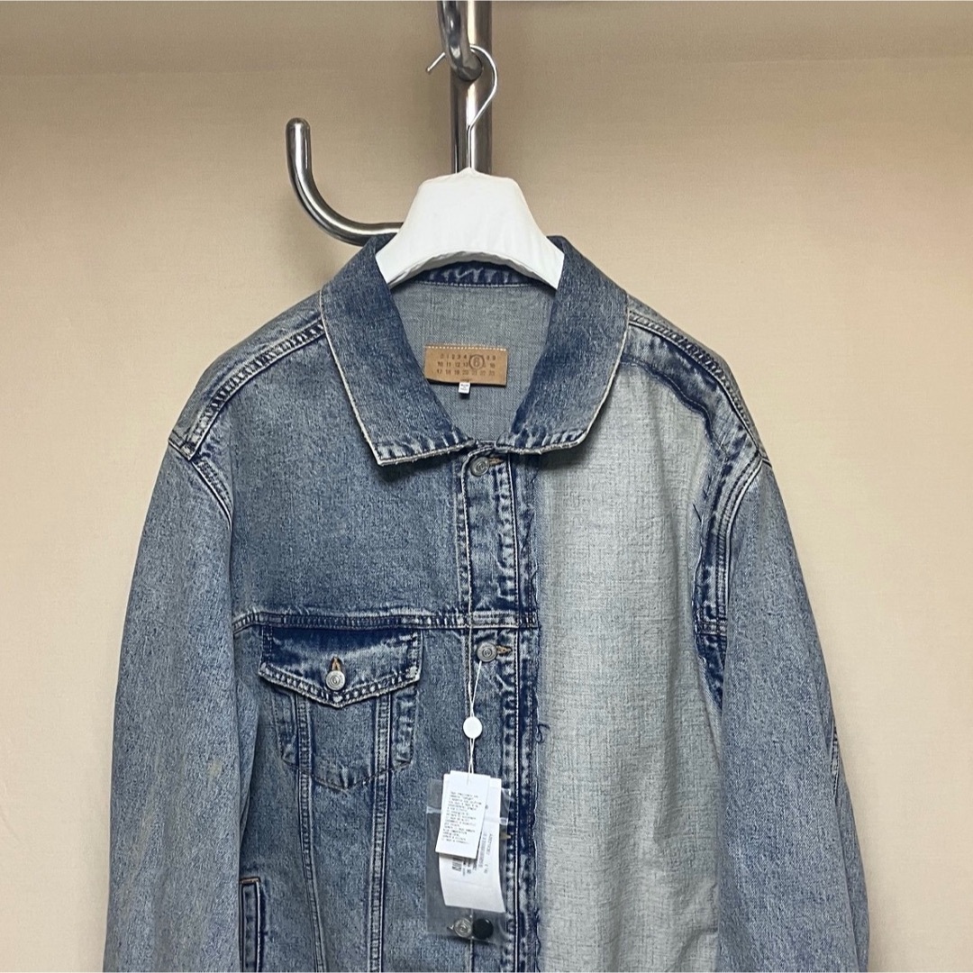 新品 50 マルジェラ MM6 再構築デニムジャケット ウォッシュ 17250 新品 50 マルジェラ MM6 再構築デニムジャケット ウォッシュ 17250