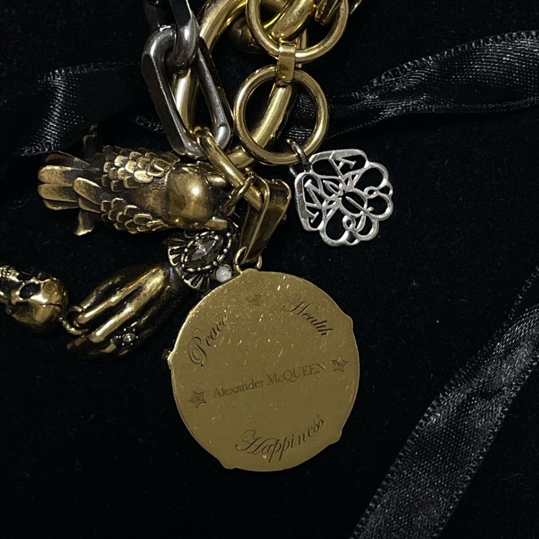 美品 Alexander McQueen チェーン ネックレス チャーム 完売 美品 Alexander McQueen チェーン ネックレス チャーム 完売
