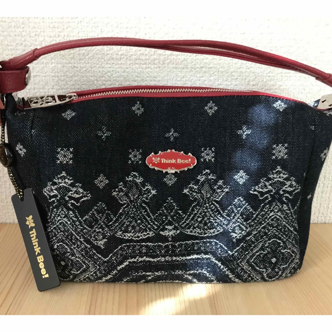 マニマリス ブラック ハート型 クラッチバッグ 保存袋付き 送ろ マニマリス ブラック ハート型 クラッチバッグ 保存袋付き 送ろ