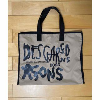 COMME des GARCONS(ナイロン ・ トートバッグ)のフリマ COMME des GARCONS(ナイロン ・ トートバッグ)のフリマ