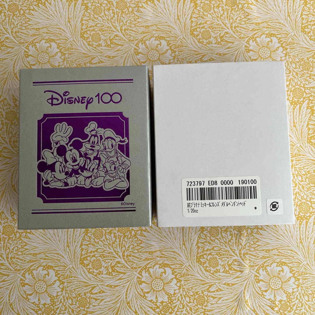 新品 ディズニー100周年 純プラチナ コインペンダント 1/20oz メダル 新品 ディズニー100周年 純プラチナ コインペンダント 1/20oz メダル