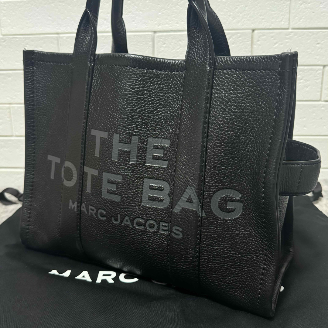 マークジェイコブス ザ レザー トートバッグ ミディアム マークジェイコブス ザ レザー トートバッグ ミディアム