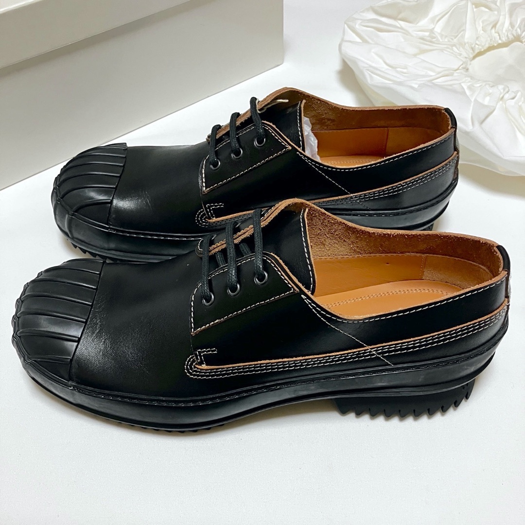 新品 40 マルジェラ 22SS レザードッキングシューズ 黒 17176 新品 40 マルジェラ 22SS レザードッキングシューズ 黒 17176