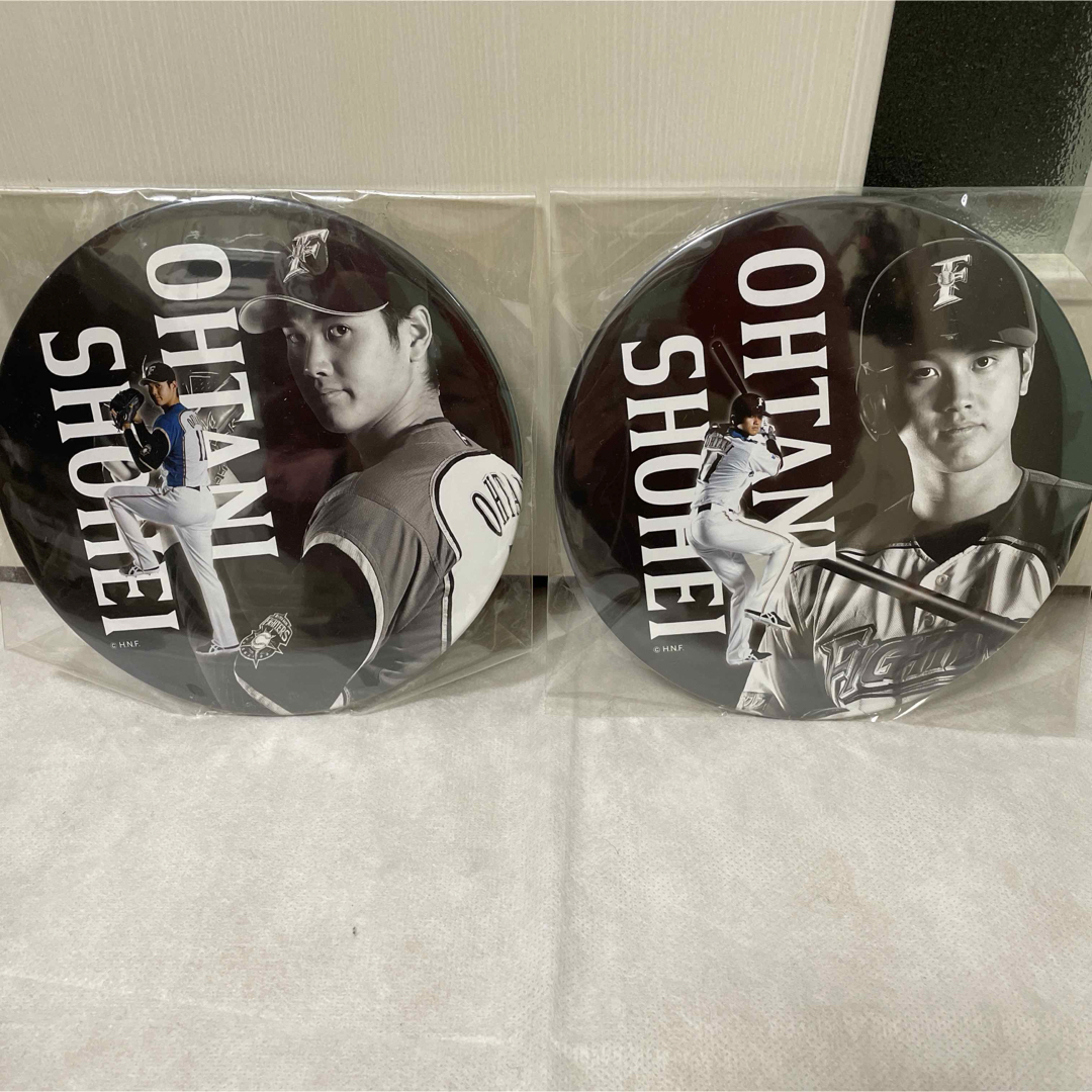 大谷翔平☆デカ缶バッジ 投手&バッターセット 未開封 日ハム レア 大谷翔平☆デカ缶バッジ 投手&バッターセット 未開封 日ハム レア