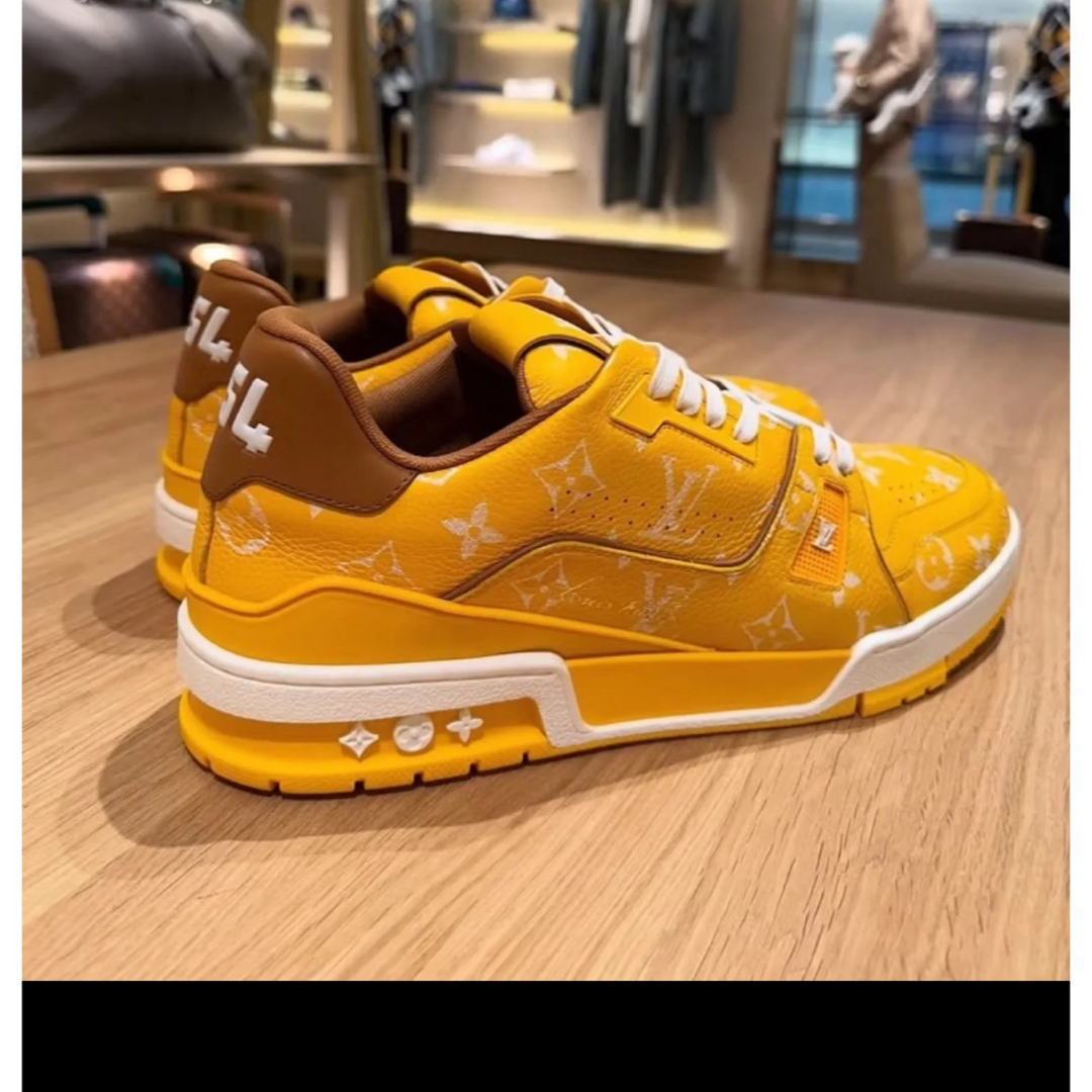 LOUIS VUITTON - 2025ss ファレル レザースニーカー ルイ LOUIS VUITTON - 2025ss ファレル レザースニーカー ルイ