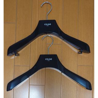 CELINE(押し入れ収納/ハンガー)のフリマアイテム一覧 CELINE(押し入れ収納/ハンガー)のフリマアイテム一覧