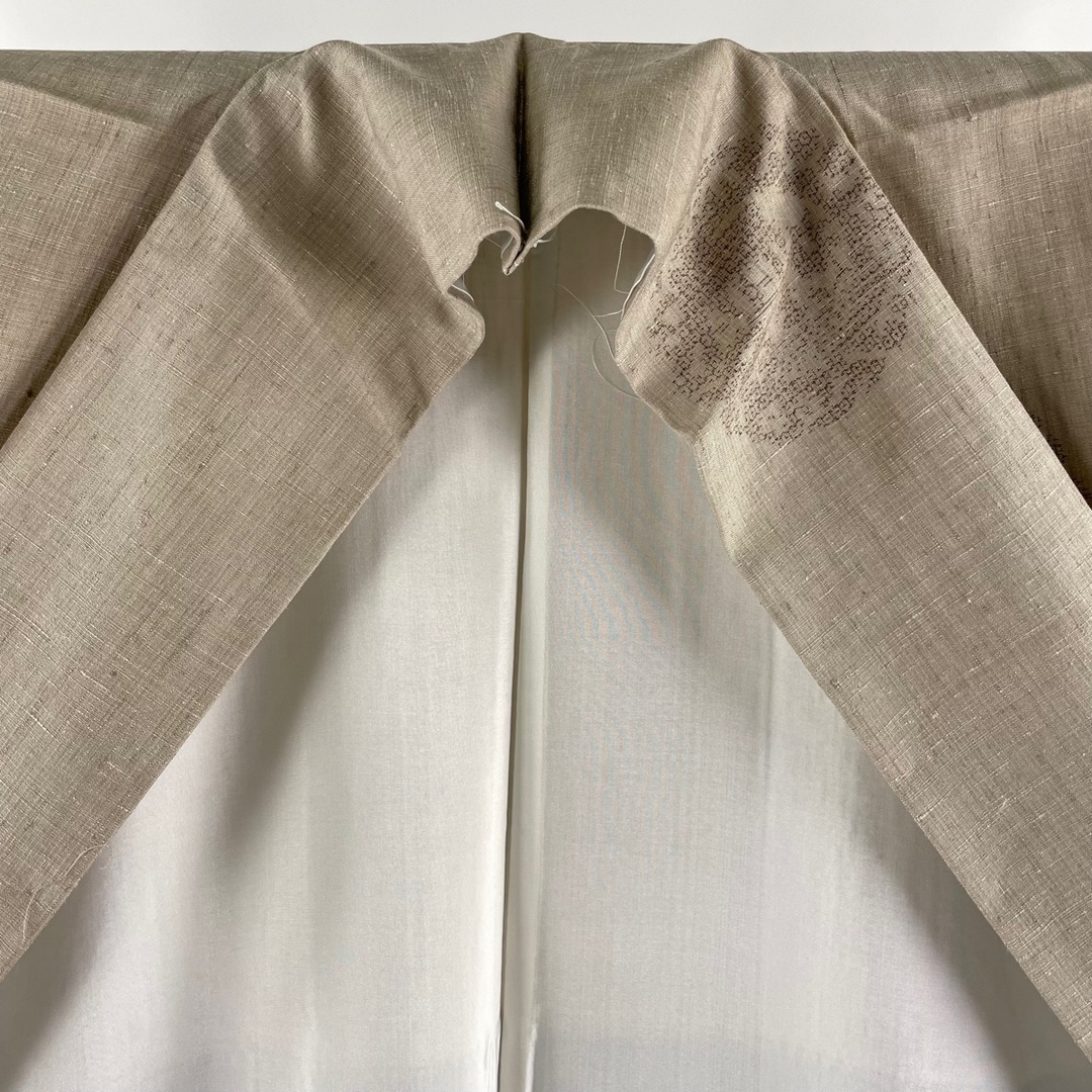 結城紬 身丈159.5cm 裄丈66.5cm 正絹 美品 逸品 結城紬 身丈159.5cm 裄丈66.5cm 正絹 美品 逸品