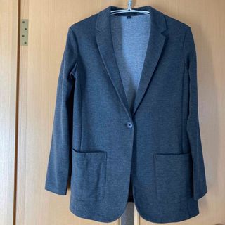 UNIQLO(テーラードジャケット ・ グレー/灰色系)のフリマ UNIQLO(テーラードジャケット ・ グレー/灰色系)のフリマ