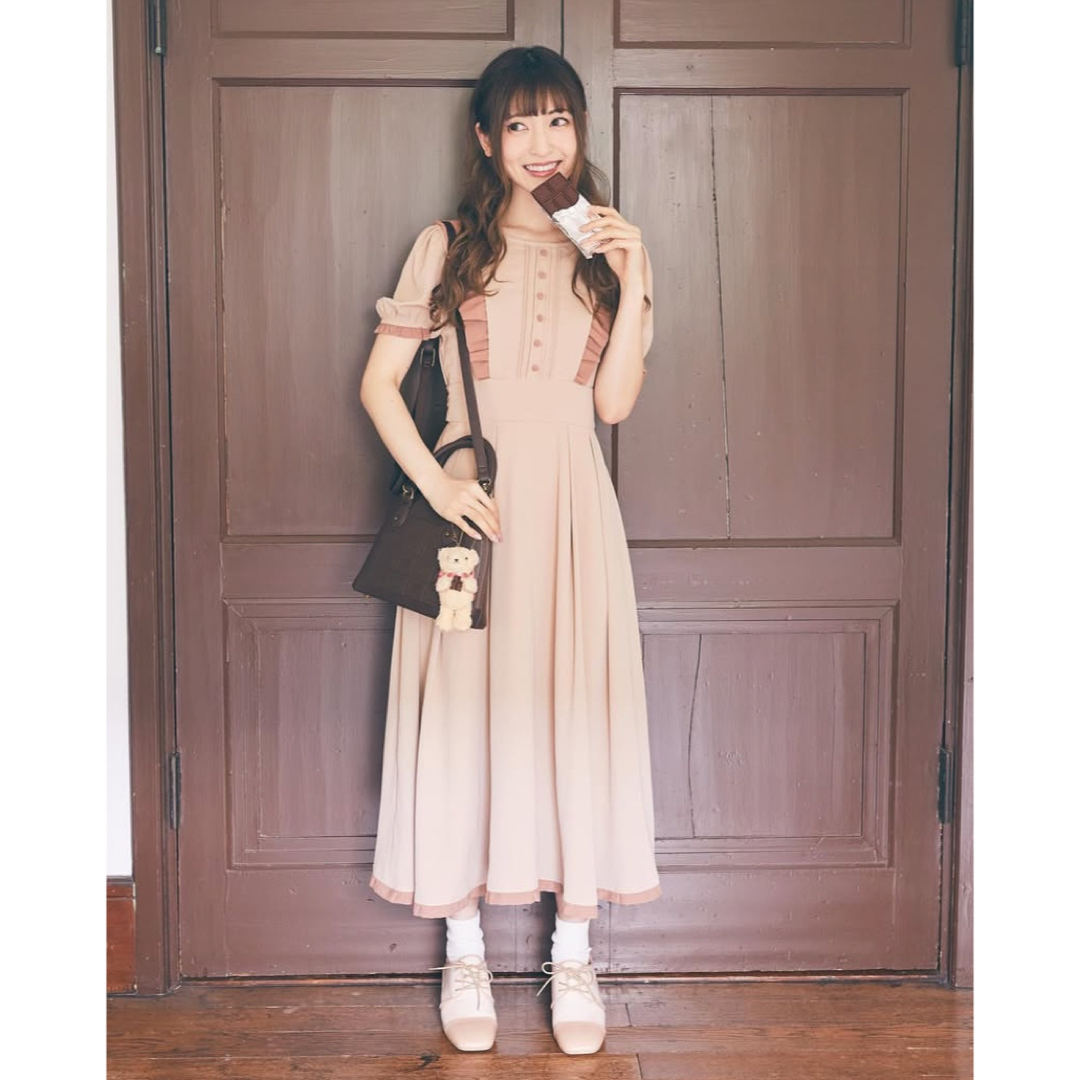 Maison de FLEUR - canone キャラメリゼをするワンピースの通販 Maison de FLEUR - canone キャラメリゼをするワンピースの通販