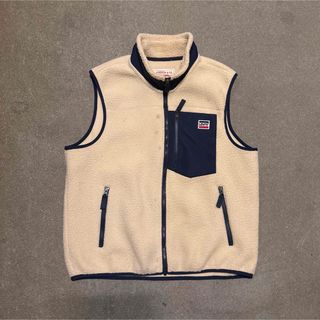 Levi's - 【LEVI'S】USA製 ワッペン刺繍 デニムベスト A-3125の Levi's - 【LEVI'S】USA製 ワッペン刺繍 デニムベスト A-3125の