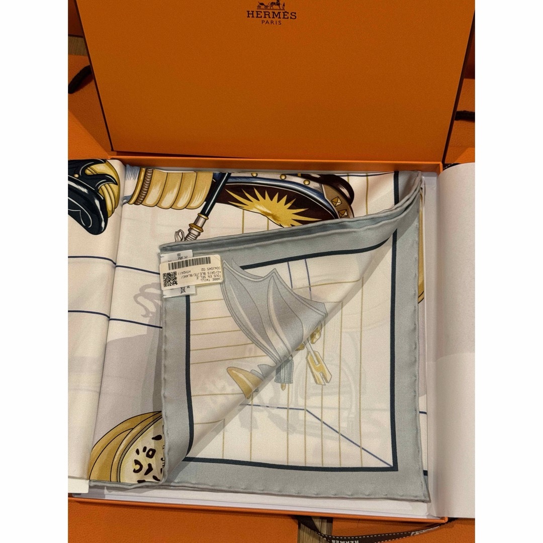 HERMES - エルメス25SS新作カレ 90《すべては鞍の中に》の通販 HERMES - エルメス25SS新作カレ 90《すべては鞍の中に》の通販