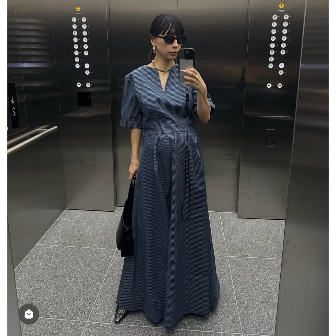 Ameri VINTAGE - DENIM DIMENSIONAL DRESS ブルー Sサイズの通販 Ameri VINTAGE - DENIM DIMENSIONAL DRESS ブルー Sサイズの通販