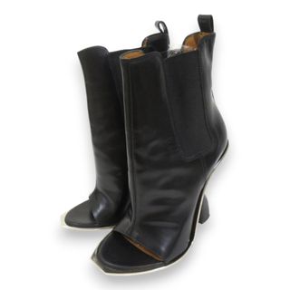BALENCIAGA(ブーツ ・ ブラック/黒色系)のフリマアイテム一覧 BALENCIAGA(ブーツ ・ ブラック/黒色系)のフリマアイテム一覧