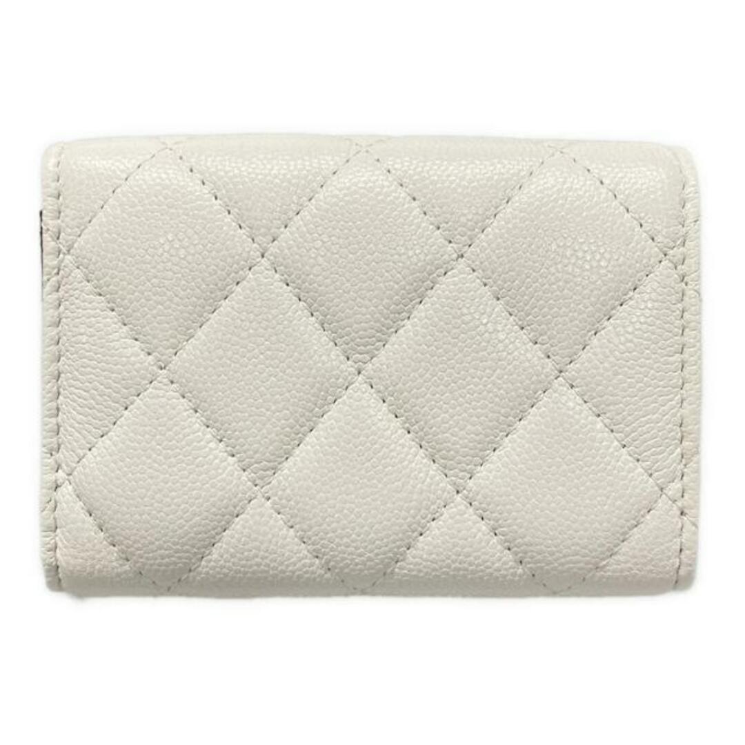 CHANEL(シャネル) 3つ折り財布 マトラッセ 白 CHANEL(シャネル) 3つ折り財布 マトラッセ 白