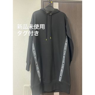 MICHAEL KORS(トレーナー/スウェット)のフリマアイテム一覧 MICHAEL KORS(トレーナー/スウェット)のフリマアイテム一覧