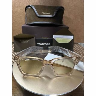 TOM FORD - 未使用品 トムフォード サングラス TOM FORD TF803-K TOM FORD - 未使用品 トムフォード サングラス TOM FORD TF803-K
