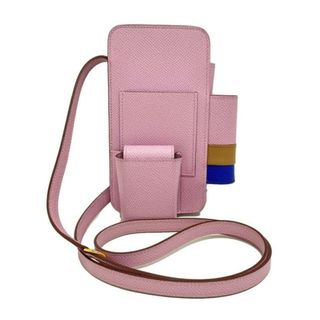 HERMES - エルメス 携帯電話ケース美品 ゴールドの通販 by HERMES - エルメス 携帯電話ケース美品 ゴールドの通販 by
