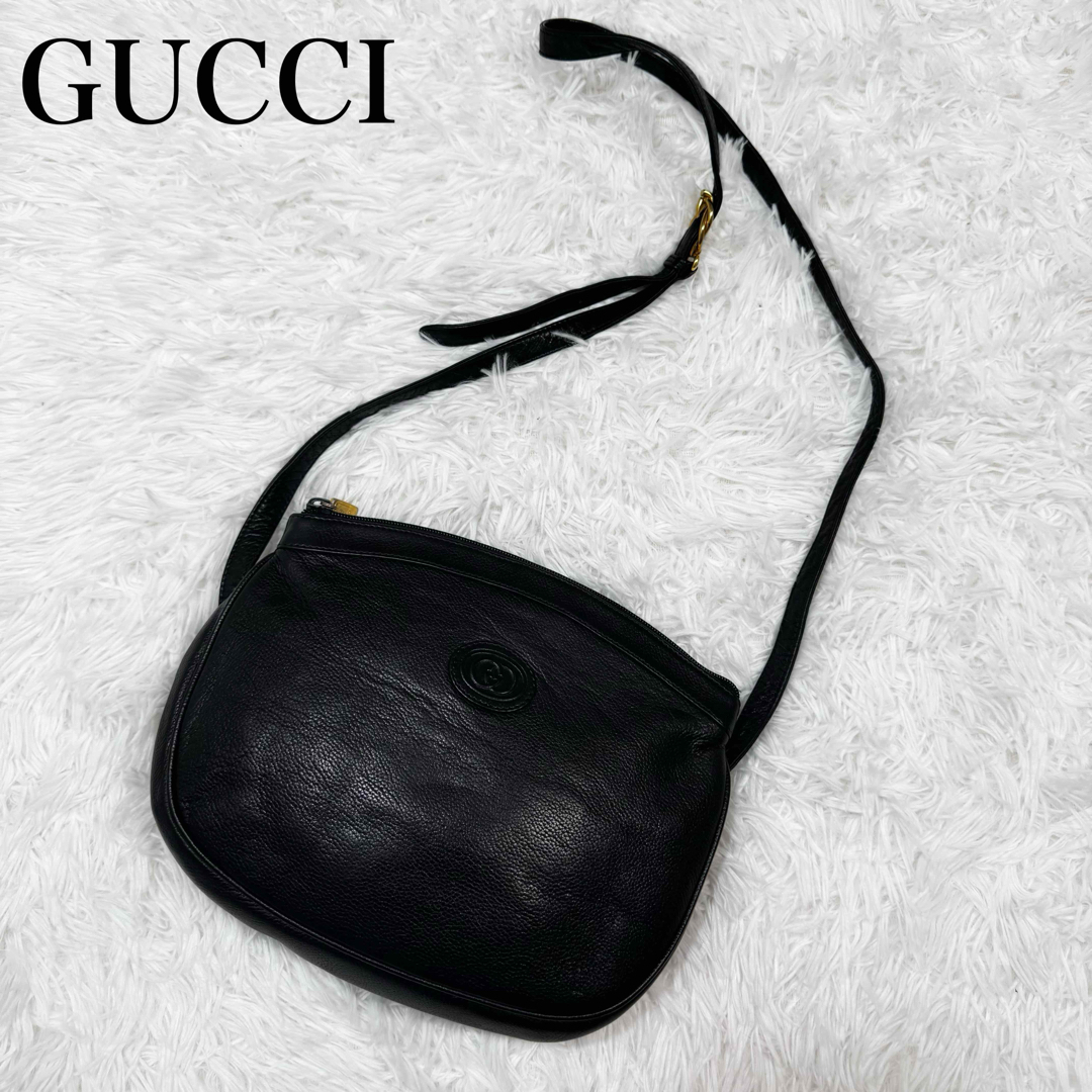 美品✨GUCCI オールドグッチ ショルダーバッグ ロゴ型押し 斜 美品✨GUCCI オールドグッチ ショルダーバッグ ロゴ型押し 斜