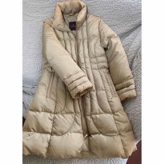 MONCLER(ダウンコート ・ ゴールド/金色系)のフリマアイテム一覧 MONCLER(ダウンコート ・ ゴールド/金色系)のフリマアイテム一覧