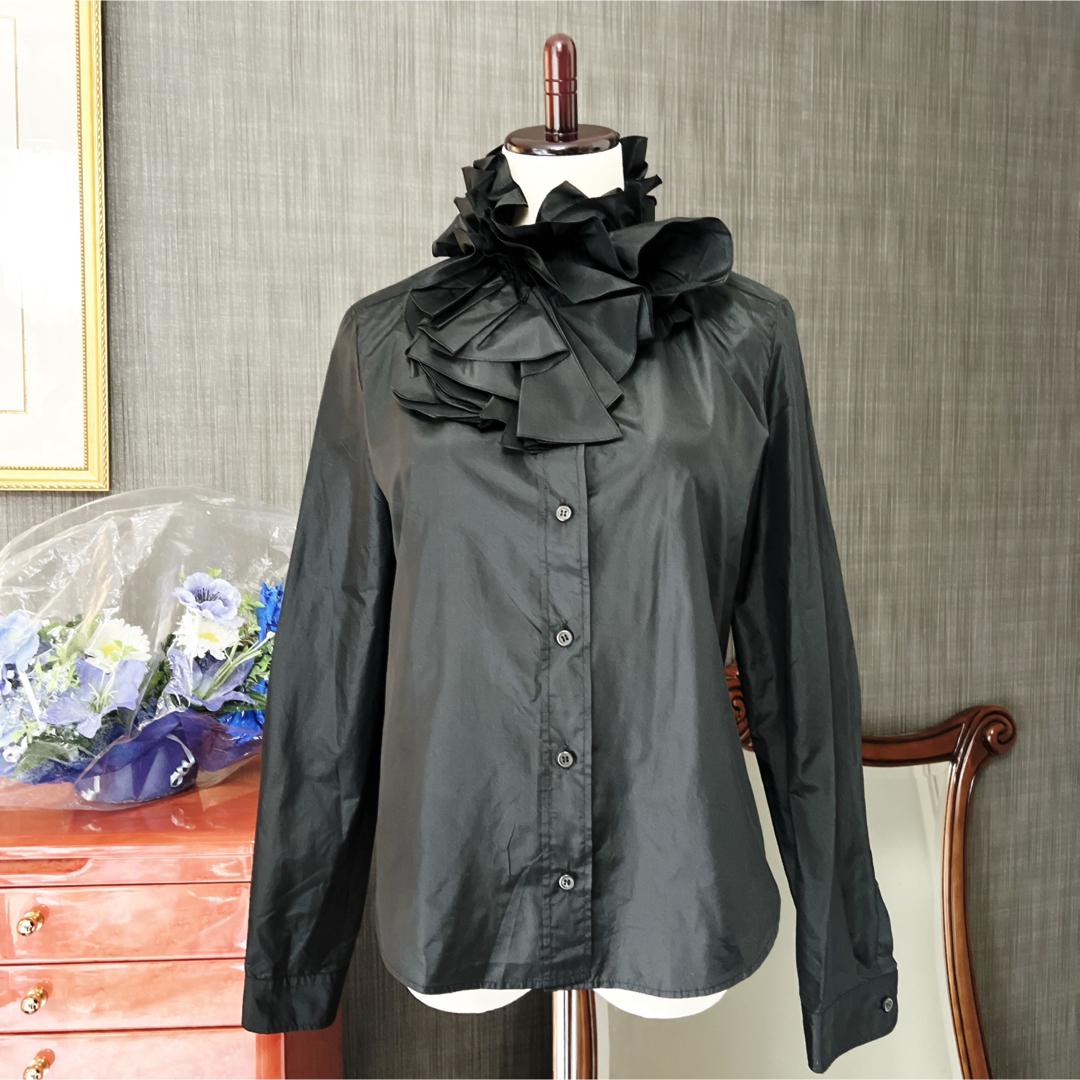 PRADA - 極美品 PRADAプラダ シルク ブラウス 花 フリル ドレス PRADA - 極美品 PRADAプラダ シルク ブラウス 花 フリル ドレス
