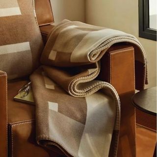 HERMES - 美品 HERMESスカーフリング 90 <モール>の通販|ラクマ HERMES - 美品 HERMESスカーフリング 90 <モール>の通販|ラクマ