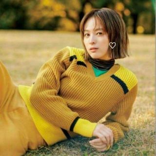 MARNI(トップス ・ イエロー/黄色系)のフリマアイテム一覧 MARNI(トップス ・ イエロー/黄色系)のフリマアイテム一覧