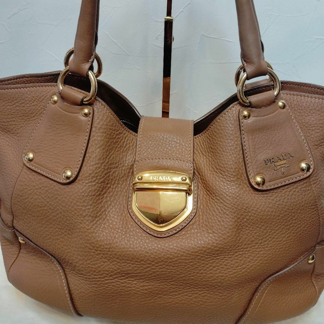 PRADA - 極美品✨️フルセット✨️プラダ VITELLO DAINO レザー PRADA - 極美品✨️フルセット✨️プラダ VITELLO DAINO レザー