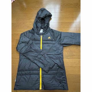 adidas(ダウンジャケット ・ イエロー/黄色系)のフリマ adidas(ダウンジャケット ・ イエロー/黄色系)のフリマ