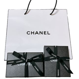 CHANEL(ショップ袋 ・ ブラック/黒色系)のフリマアイテム一覧 CHANEL(ショップ袋 ・ ブラック/黒色系)のフリマアイテム一覧