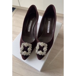 MANOLO BLAHNIK(ブラウン/茶色系)のフリマアイテム一覧 MANOLO BLAHNIK(ブラウン/茶色系)のフリマアイテム一覧