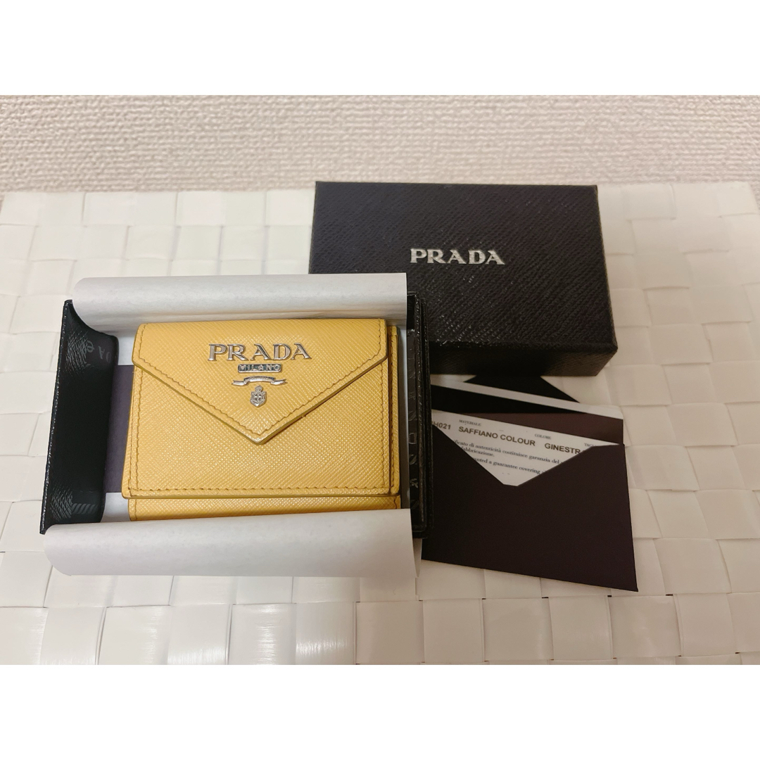 PRADA - PRADA プラダ サフィアーノ トライアングル財布 PRADA - PRADA プラダ サフィアーノ トライアングル財布
