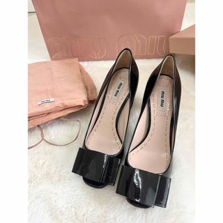 MIU MIU - 未使用 MIU MIU グリッター ラインストーン ぺたんこ MIU MIU - 未使用 MIU MIU グリッター ラインストーン ぺたんこ
