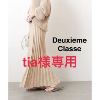 DEUXIEME CLASSE(プリーツ ・ ロングスカート)のフリマ DEUXIEME CLASSE(プリーツ ・ ロングスカート)のフリマ
