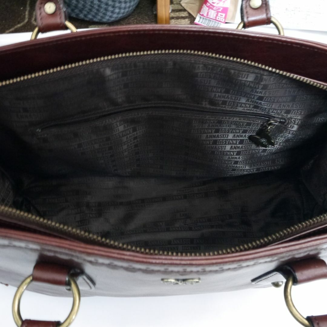 ANNA SUI - ✈ 極美品 アナスイ 蝶 ロゴ 本革 レザー ハンド ANNA SUI - ✈ 極美品 アナスイ 蝶 ロゴ 本革 レザー ハンド