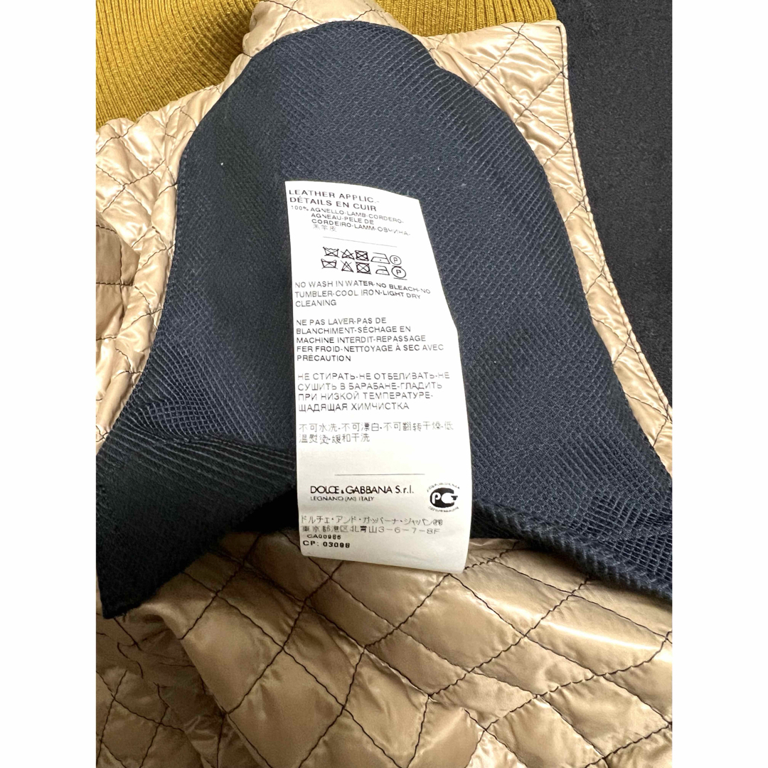 DOLCE&GABBANA - 付属品付き DOLCE&GABBANA ゴールド刺繍入り DOLCE&GABBANA - 付属品付き DOLCE&GABBANA ゴールド刺繍入り