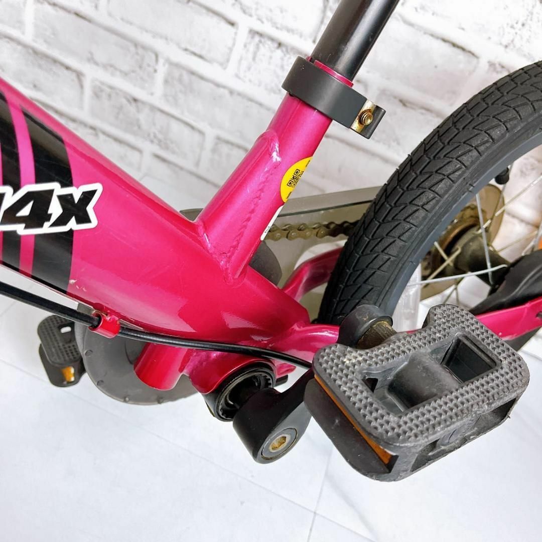 ストライダー14X フューシャピンク(着脱式ペダルで簡単に自転車 ストライダー14X フューシャピンク(着脱式ペダルで簡単に自転車