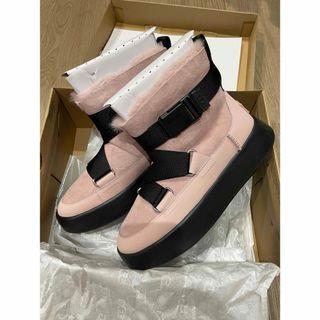 UGG - ☆新品☆UGG☆クラシックショートシークイン (Black/W6 UGG - ☆新品☆UGG☆クラシックショートシークイン (Black/W6