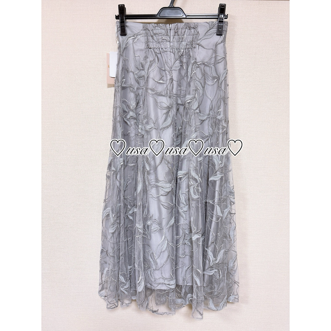 Apuweiser-riche - ♡新品♡Apuweiser-riche♡ラメ刺繍フレア Apuweiser-riche - ♡新品♡Apuweiser-riche♡ラメ刺繍フレア