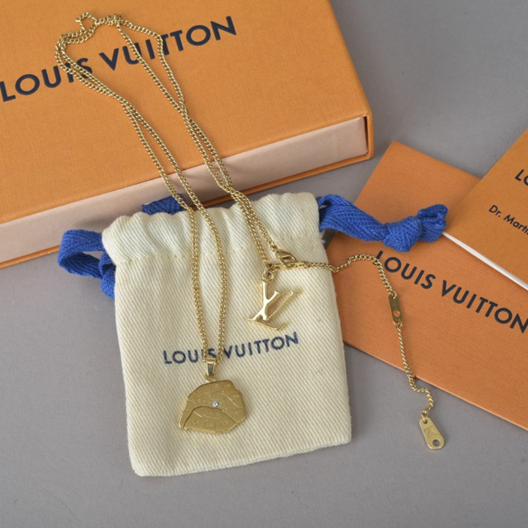 LOUIS VUITTON - 美品◇ルイヴィトン コリエ マップ LV LOUIS VUITTON - 美品◇ルイヴィトン コリエ マップ LV