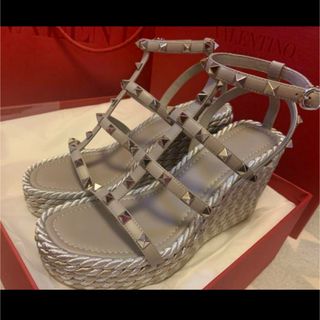 VALENTINOのフリマアイテム一覧 VALENTINOのフリマアイテム一覧