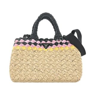 PRADA(かごバッグ/ストローバッグ)のフリマアイテム一覧 PRADA(かごバッグ/ストローバッグ)のフリマアイテム一覧