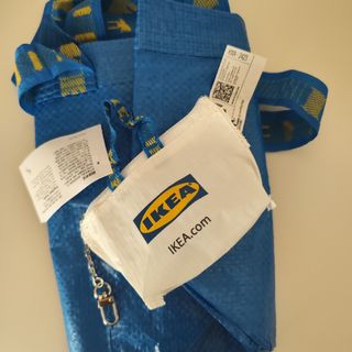 IKEA - イケア IKEA限定☆ブルーエコバッグバッグ。キーホルダー IKEA - イケア IKEA限定☆ブルーエコバッグバッグ。キーホルダー
