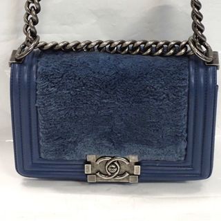 CHANEL(ファー ・ ショルダーバッグ)のフリマアイテム一覧 CHANEL(ファー ・ ショルダーバッグ)のフリマアイテム一覧