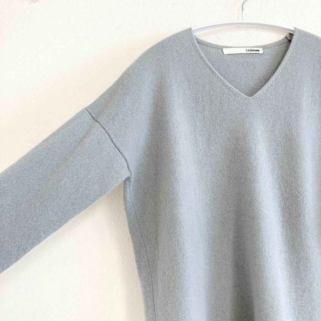 evam eva カシミヤ100% Vネック ニット F ブルーグレー - トップス evam eva カシミヤ100% Vネック ニット F ブルーグレー - トップス