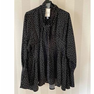IENA(ドット ・ シャツ/ブラウス(長袖/七分))のフリマアイテム一覧 IENA(ドット ・ シャツ/ブラウス(長袖/七分))のフリマアイテム一覧