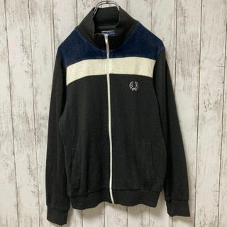 FRED PERRY - 新品同様】フレッドペリー刺繍トラックジャケット FRED PERRY - 新品同様】フレッドペリー刺繍トラックジャケット