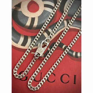 GUCCI - グッチ ノットインフィニティ プレート ネックレス GUCCI - グッチ ノットインフィニティ プレート ネックレス