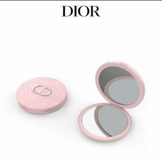 Dior(ミラー ・ ピンク/桃色系)のフリマアイテム一覧 Dior(ミラー ・ ピンク/桃色系)のフリマアイテム一覧