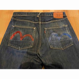 EVISU - サイズ32 白カモメ 虎耳 濃紺 美品 バックベルト ヤマネ EVISU - サイズ32 白カモメ 虎耳 濃紺 美品 バックベルト ヤマネ
