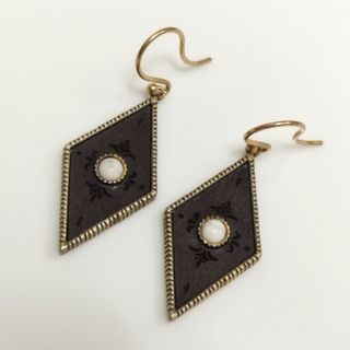 agete(ピアス ・ シルバー/銀色系)のフリマアイテム一覧 agete(ピアス ・ シルバー/銀色系)のフリマアイテム一覧